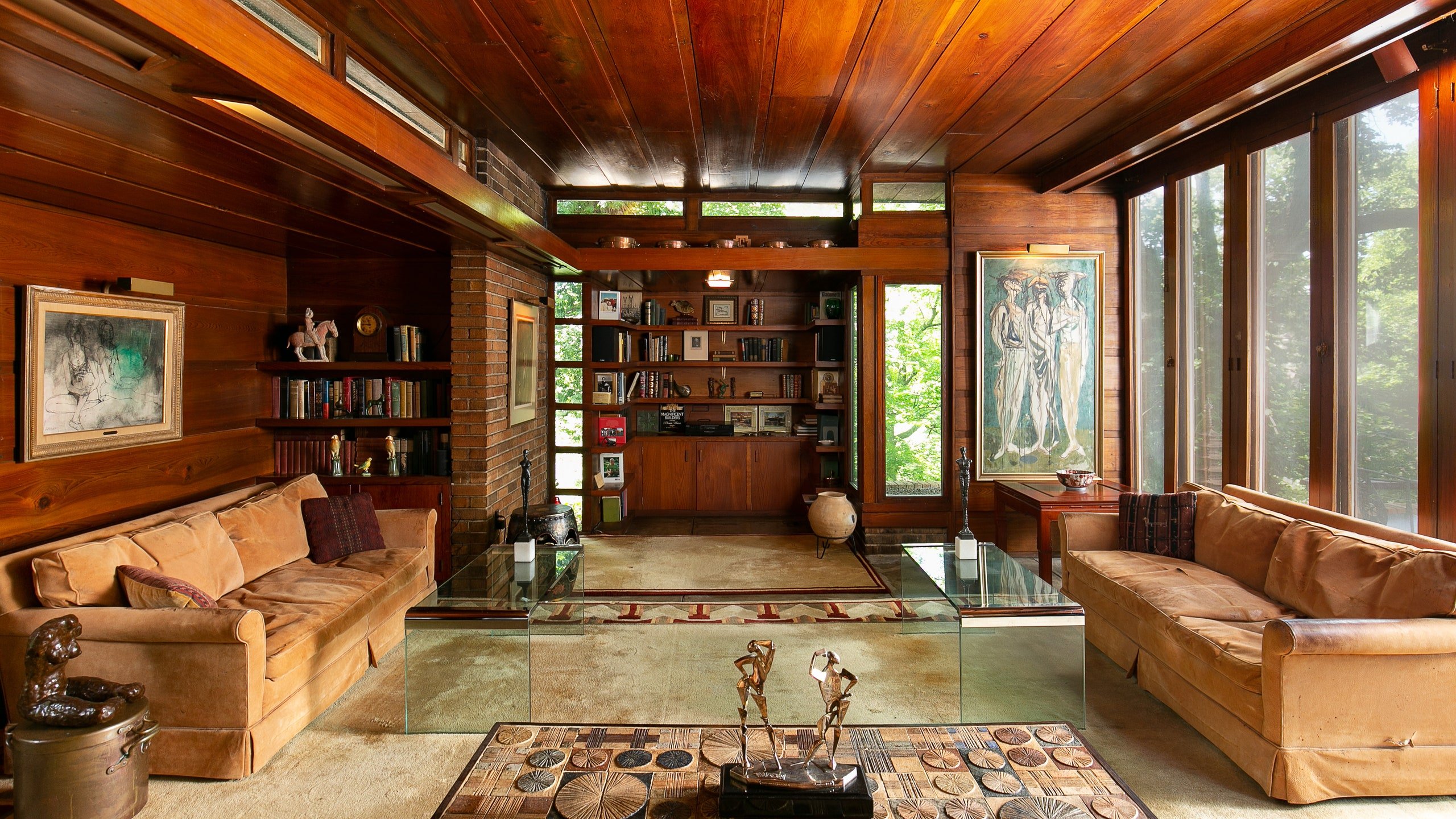 FRANK LLOYD WRIGHT - Echoes of Edifice