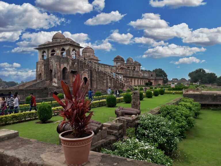 Architecture of Madhya Pradesh - Echoes of Edifice