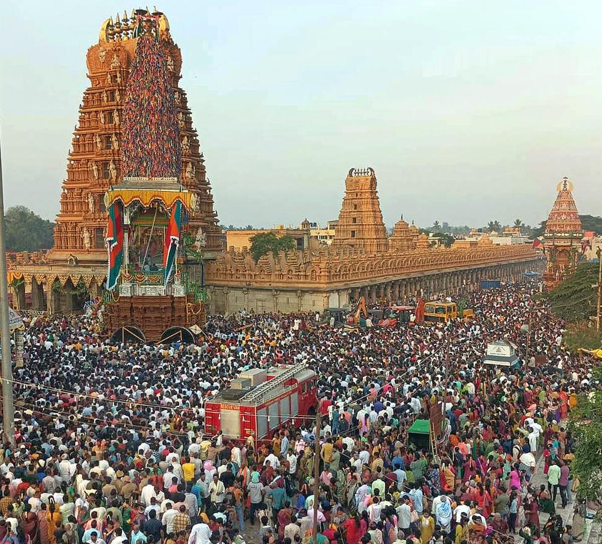 Architecture of Karnataka - Echoes of Edifice
